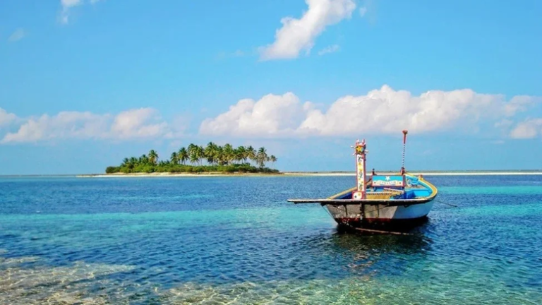 Lakshadweep Tour Package: A Complete Guide